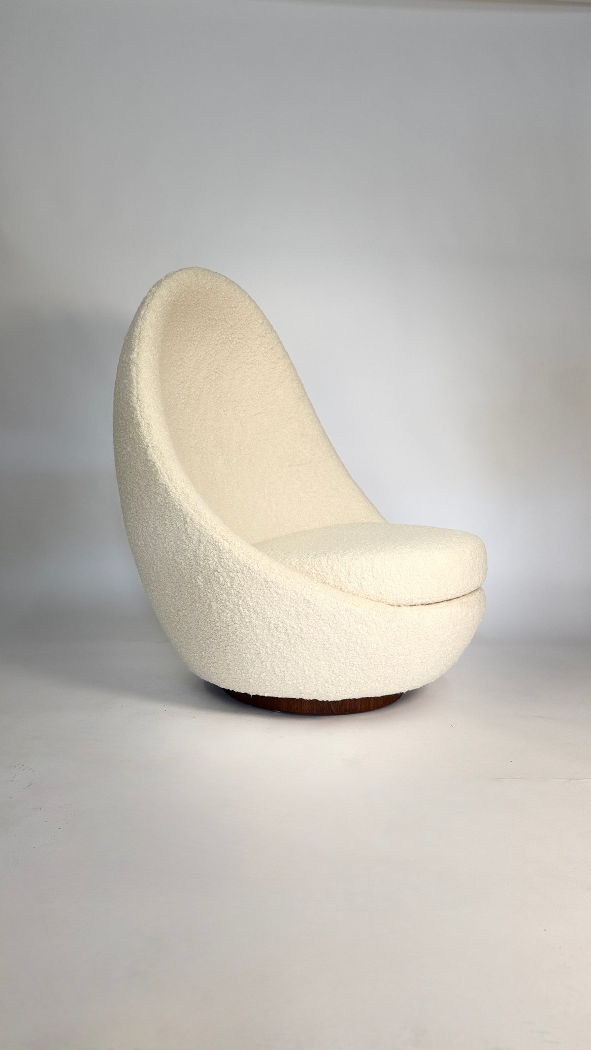 Milo Baughman High Back Rocking Egg Chair for Thayer Coggin – Fresh Va ...